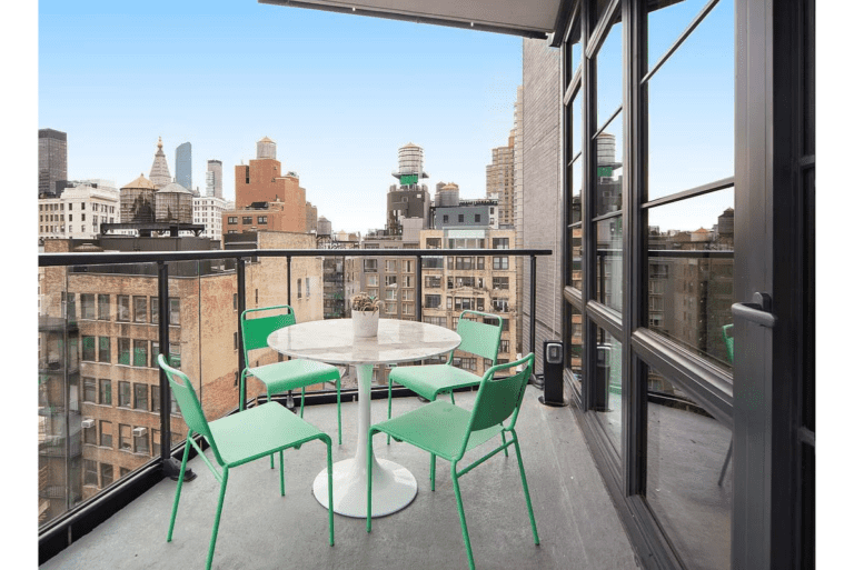 NYC balcony Decor: 40+ inspiring Ideas - Balcony Boss
