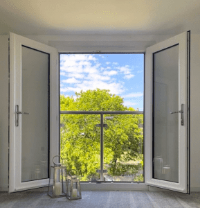 Which Juliet Balcony Railing is Best? Here's What to Know - Balcony Boss