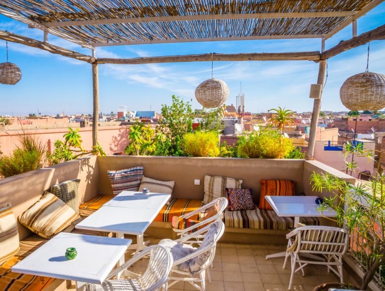 8 Ways to Shade a Balcony (Balcony Shade Ideas) - Balcony Boss